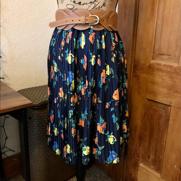 Merona | Skirts | Floral Accordion Pleated Skirt | Poshmark